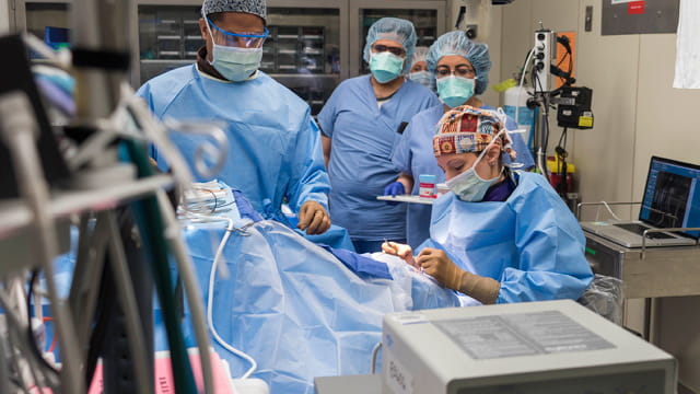 Surgical Outcomes Worse for Women When Surgeon is Male