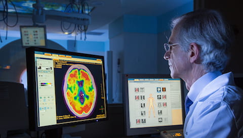 Neurology & Neurosurgery: Neurologist Near Me | Houston Methodist